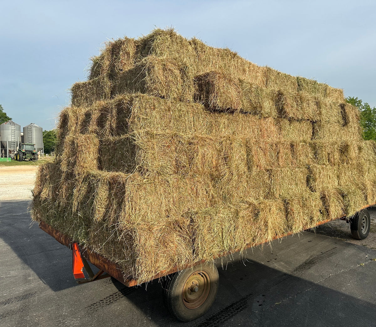 Hay Square Bales – G&DFarms